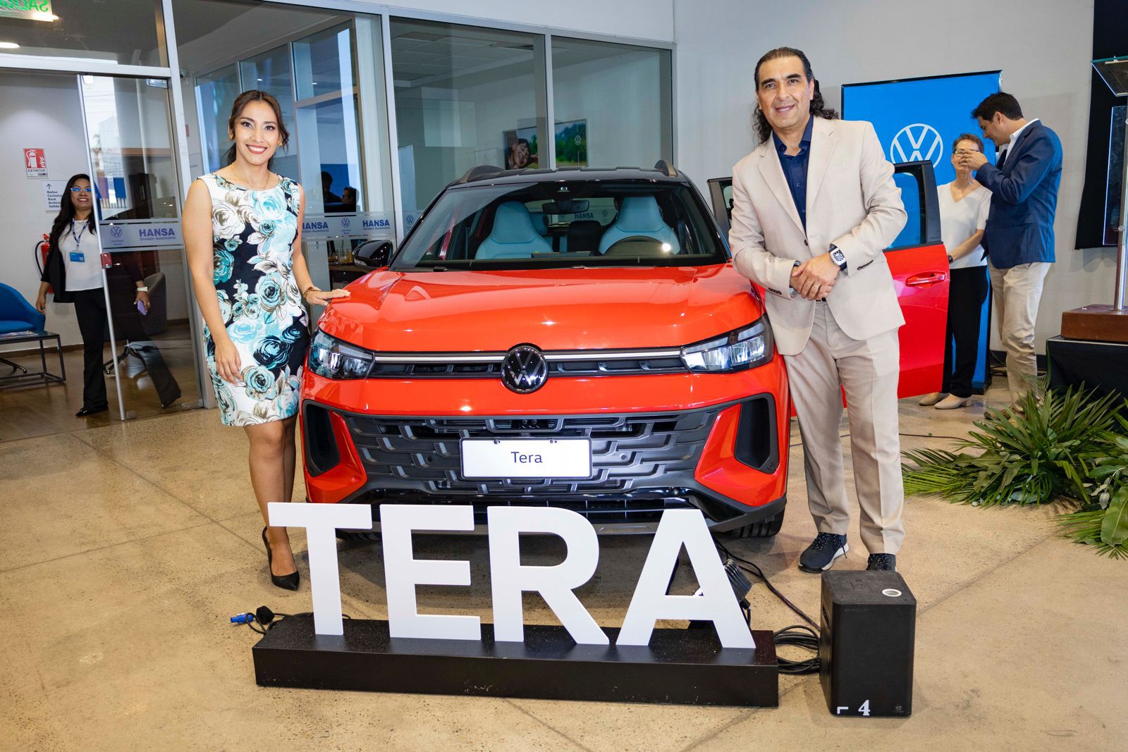 Volkswagen presenta en Santa Cruz el nuevo Tera, su SUV más innovador ...